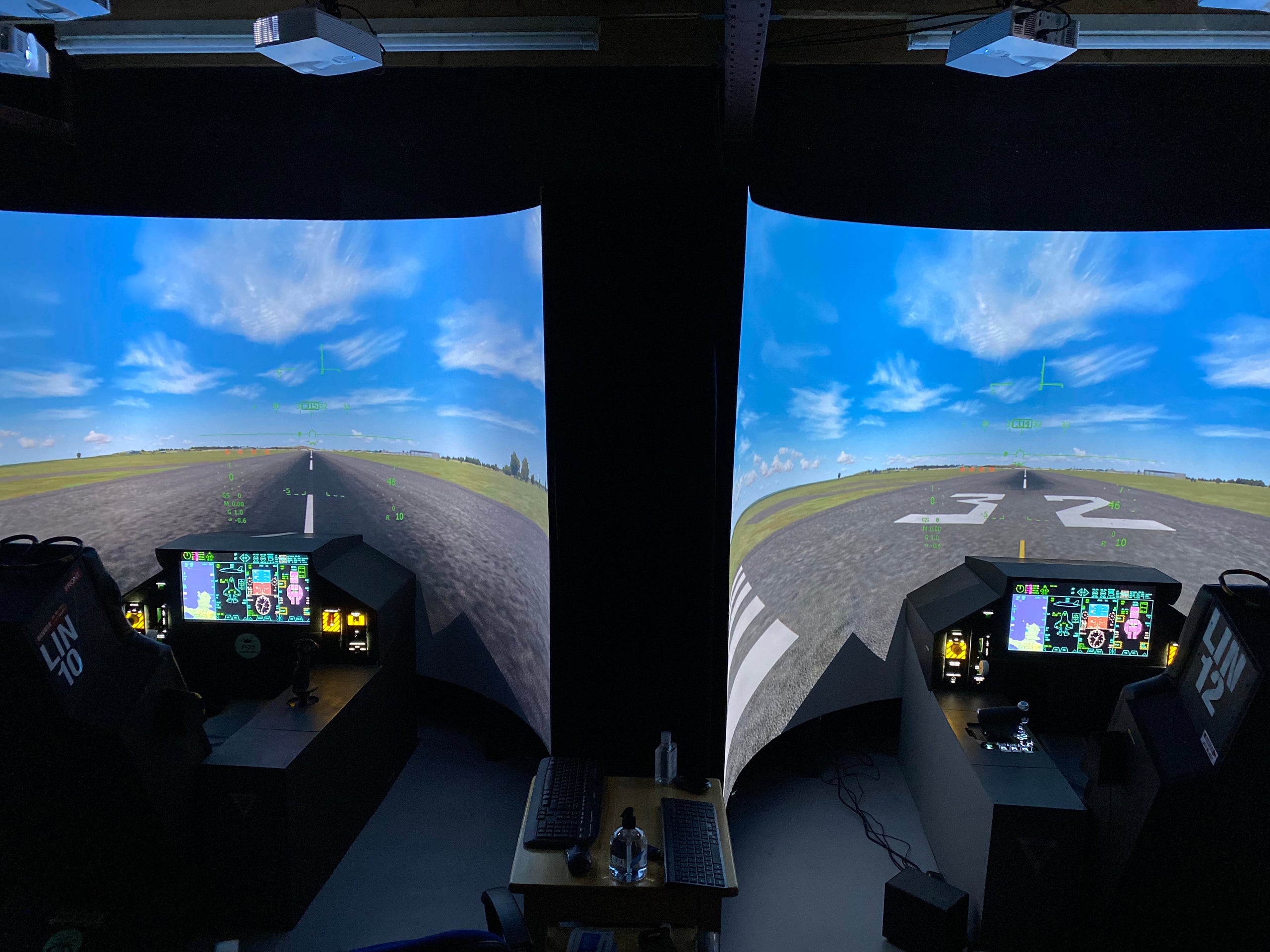 30 Minute F-35 Experience for Two | Fighter Jet Simulator